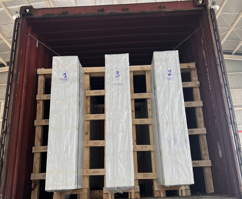 Strong Wooden Packing & Loading